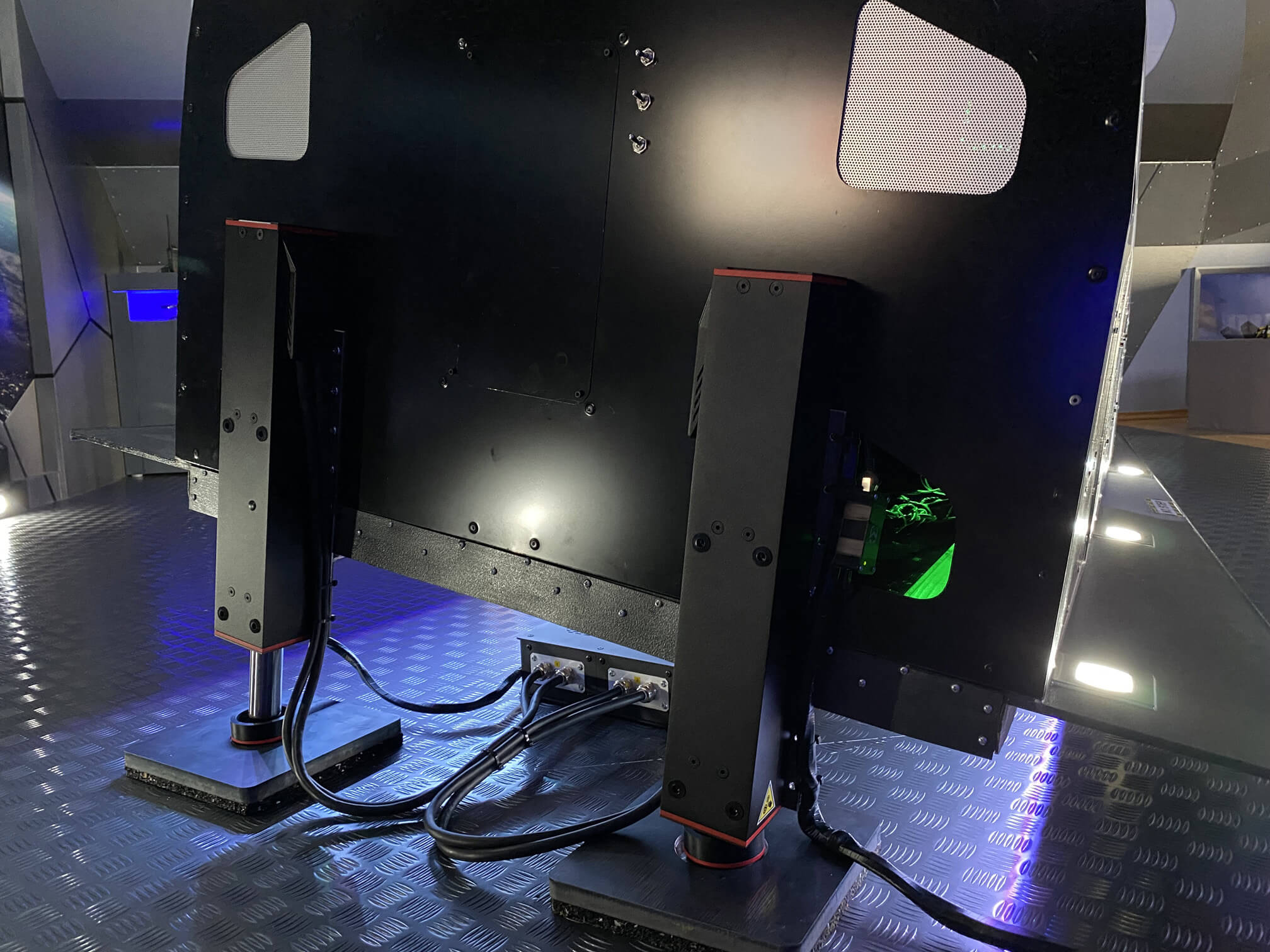 VR-JET Flight Simulator - Motion Systems