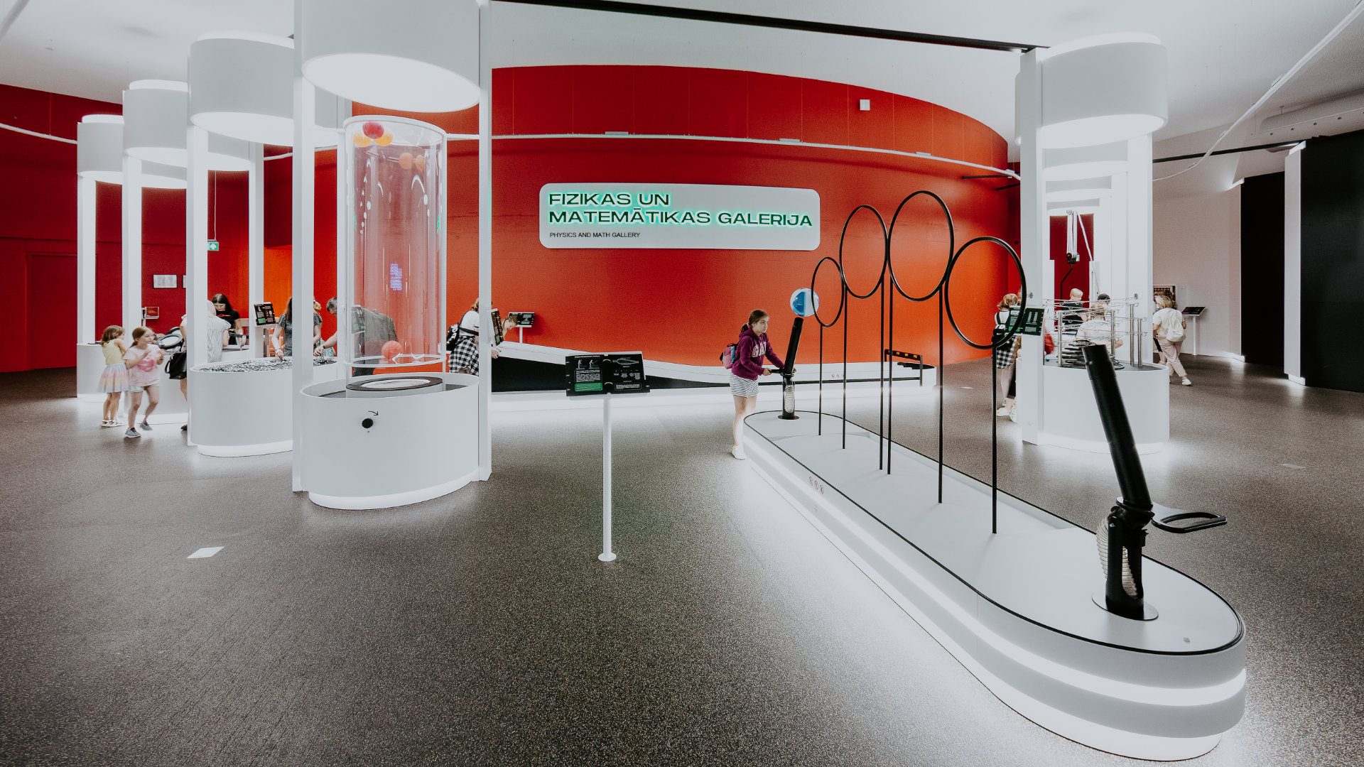 Motion Simulators in Vizium Science Centre - Motion Systems